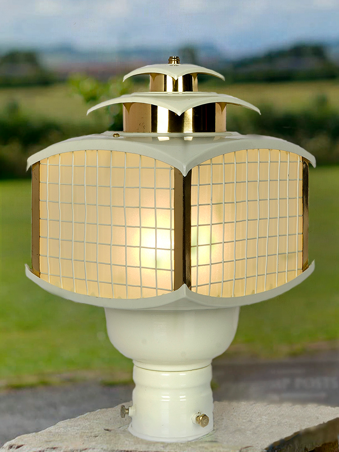 Retro Ivory and Gold Aluminum Gate Lamp